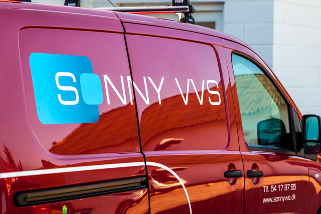 Sonny VVS: Fra pen og papir til digital succes - Minuba